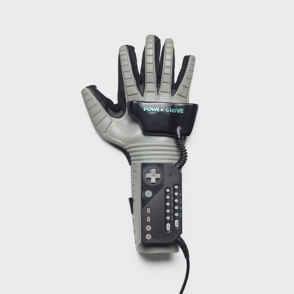 DER HANDSCHUH - MEHR ALS MODE • Deutsches Ledermuseum